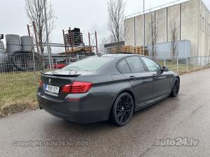 Pelēks BMW 5 Series 2015 Tallina, ar dzinēja tilpumu 3.00 L un nobraukumu 247 tūkst. km par 14900 €, foto 3 vietnē AUTOMOTO.COM.LV