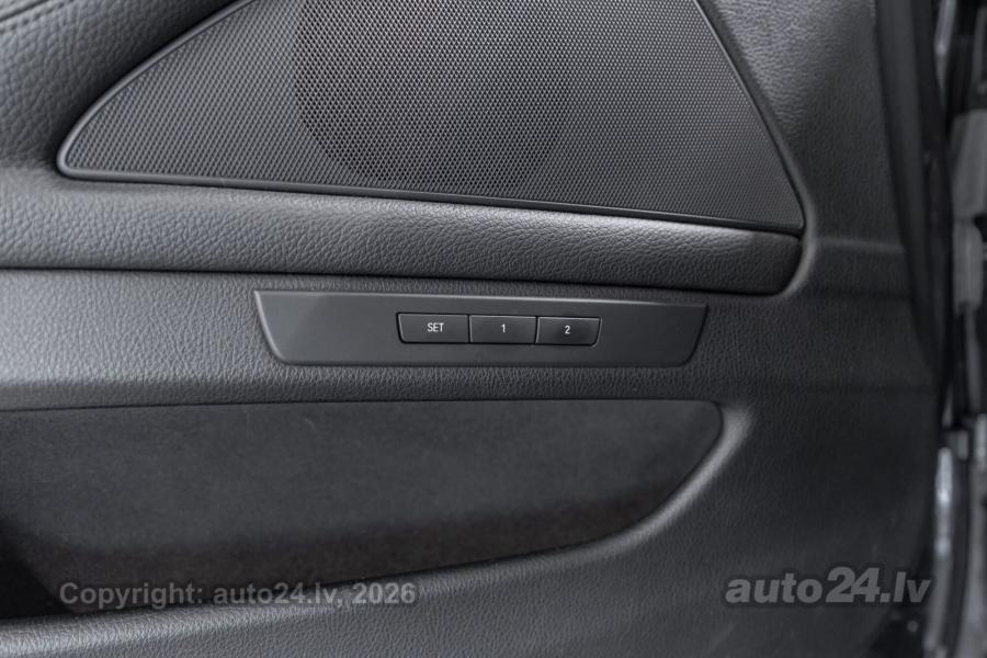 Grey BMW 5 Series 2015 in Tallinn, with an engine capacity of 2.00 L and mileage of 139 thousand km for 17900 €, photo 19 on AUTOMOTO.COM.LV