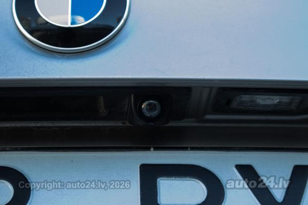 Pelēks BMW 5 Series 2016 Tallina, ar dzinēja tilpumu 2.00 L un nobraukumu 228 tūkst. km par 15800 €, foto 5 vietnē AUTOMOTO.COM.LV