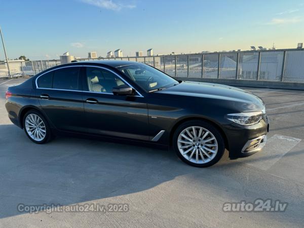 Grey BMW 5 Series 2016 in Tallinn, with an engine capacity of 3.00 L and mileage of 173 thousand km for 25000 €, photo 1 on AUTOMOTO.COM.LV