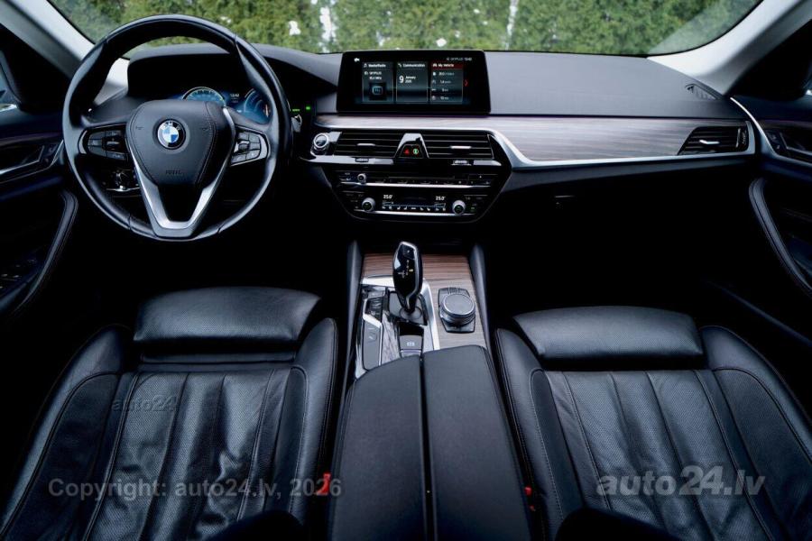 Pelēks BMW 5 Series 2017 Tallina, ar dzinēja tilpumu 2.00 L un nobraukumu 129 tūkst. km par 20490 €, foto 8 vietnē AUTOMOTO.COM.LV