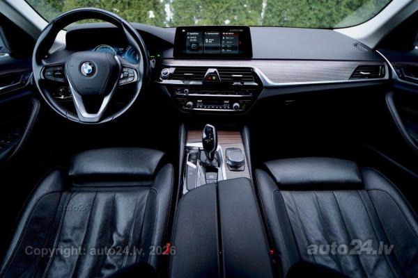 Pelēks BMW 5 Series 2017 Tallina, ar dzinēja tilpumu 2.00 L un nobraukumu 129 tūkst. km par 20490 €, foto 8 vietnē AUTOMOTO.COM.LV