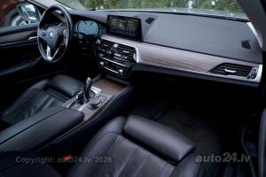 Grey BMW 5 Series 2017 in Tallinn, with an engine capacity of 2.00 L and mileage of 129 thousand km for 20490 €, photo 10 on AUTOMOTO.COM.LV