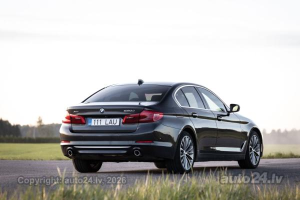Grey BMW 5 Series 2017 in Tartu, with an engine capacity of 2.00 L and mileage of 138 thousand km for 24500 €, photo 7 on AUTOMOTO.COM.LV