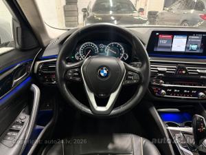 Grey BMW 5 Series 2017 in Tallinn, with an engine capacity of 3.00 L and mileage of 215 thousand km for 18990 €, photo 8 on AUTOMOTO.COM.LV