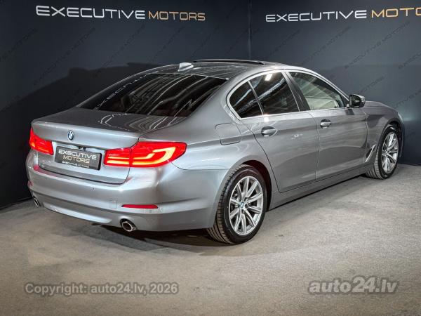 Grey BMW 5 Series 2017 in Tallinn, with an engine capacity of 3.00 L and mileage of 211 thousand km for 21990 €, photo 2 on AUTOMOTO.COM.LV