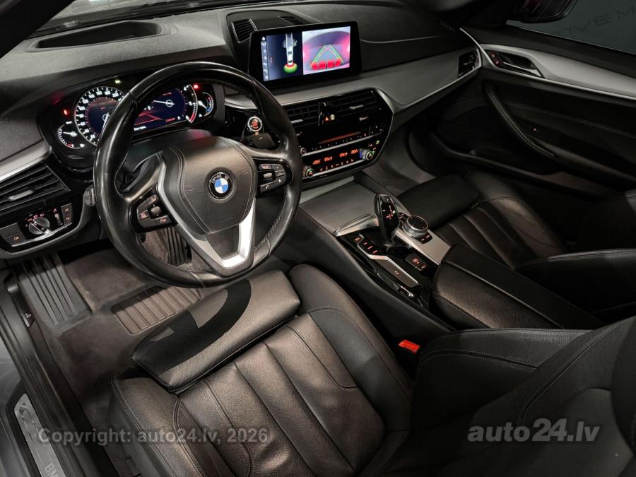 Pelēks BMW 5 Series 2017 Tallina, ar dzinēja tilpumu 3.00 L un nobraukumu 216 tūkst. km par 19990 €, foto 5 vietnē AUTOMOTO.COM.LV