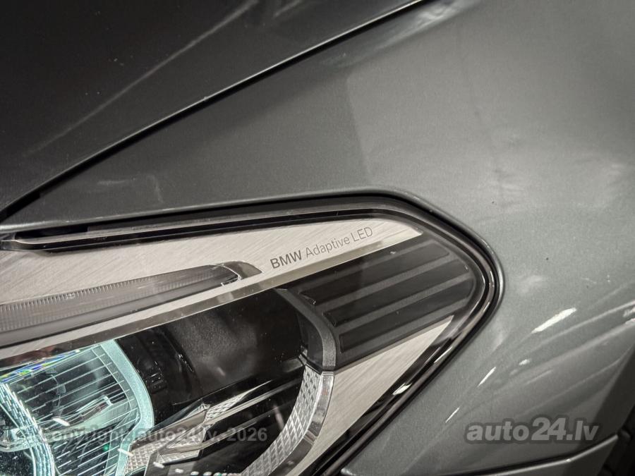 Pelēks BMW 5 Series 2017 Tallina, ar dzinēja tilpumu 3.00 L un nobraukumu 216 tūkst. km par 19990 €, foto 11 vietnē AUTOMOTO.COM.LV
