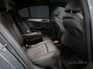 Pelēks BMW 5 Series 2017 Tallina, ar dzinēja tilpumu 3.00 L un nobraukumu 216 tūkst. km par 19990 €, foto 12 vietnē AUTOMOTO.COM.LV
