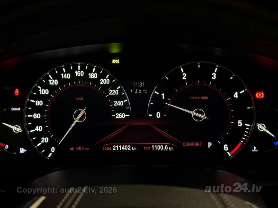 Pelēks BMW 5 Series 2017 Tallina, ar dzinēja tilpumu 3.00 L un nobraukumu 216 tūkst. km par 19990 €, foto 22 vietnē AUTOMOTO.COM.LV