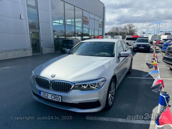 Grey BMW 5 Series 2017 in Tallinn, with an engine capacity of 2.00 L and mileage of 131 thousand km for 19500 €, photo 3 on AUTOMOTO.COM.LV