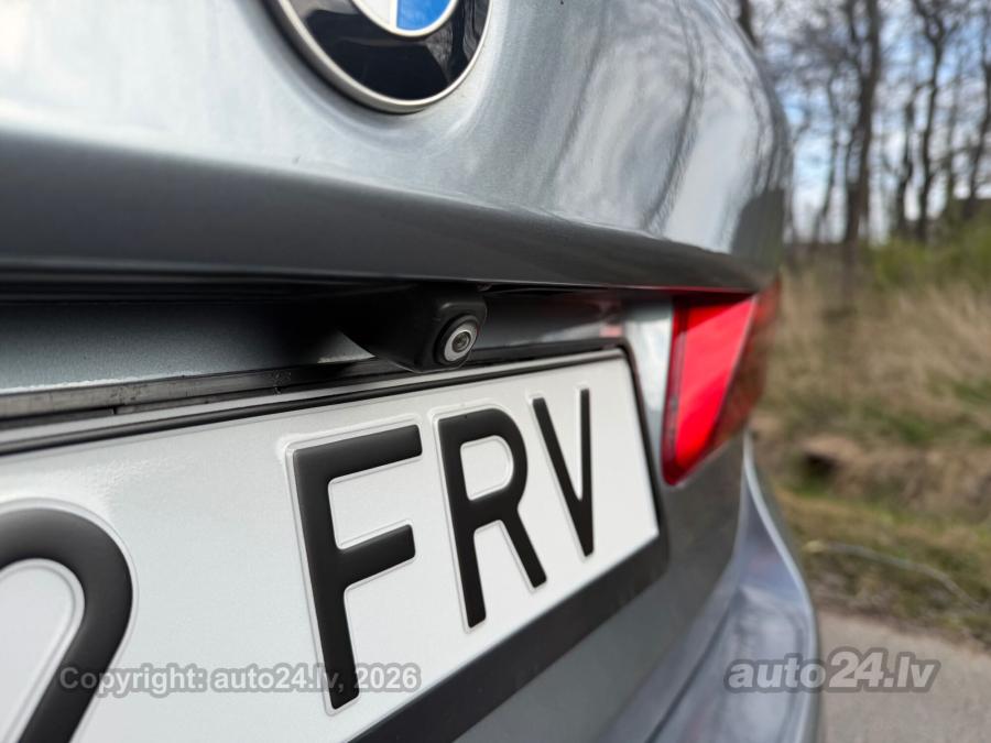 Grey BMW 5 Series 2017 in Tallinn, with an engine capacity of 3.00 L and mileage of 162 thousand km for 27999 €, photo 6 on AUTOMOTO.COM.LV