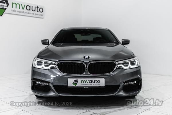 Pelēks BMW 5 Series 2017 Tallina, ar dzinēja tilpumu 3.00 L un nobraukumu 165 tūkst. km par 27990 €, foto 4 vietnē AUTOMOTO.COM.LV