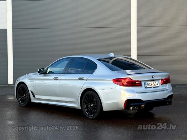 Pelēks BMW 5 Series 2017 Tallina, ar dzinēja tilpumu 2.00 L un nobraukumu 174 tūkst. km par 19990 €, foto 6 vietnē AUTOMOTO.COM.LV