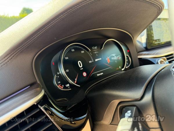 Grey BMW 5 Series 2017 in Parnu, with an engine capacity of 2.00 L and mileage of 156 thousand km for 16900 €, photo 9 on AUTOMOTO.COM.LV