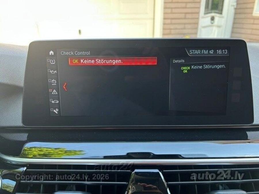 Pelēks BMW 5 Series 2017 Tallina, ar dzinēja tilpumu 3.00 L un nobraukumu 236 tūkst. km par 17900 €, foto 19 vietnē AUTOMOTO.COM.LV