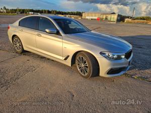 Pelēks BMW 5 Series 2017 Tallina, ar dzinēja tilpumu 3.00 L un nobraukumu 165 tūkst. km par 22000 €, foto 4 vietnē AUTOMOTO.COM.LV