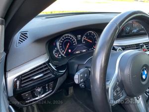 Серый БМВ 5 Серия 2017 в Таллин, объемом двигателя 3.00 л и пробегом 192 тыс. км за 24990 €, фото 7 на AUTOMOTO.COM.LV
