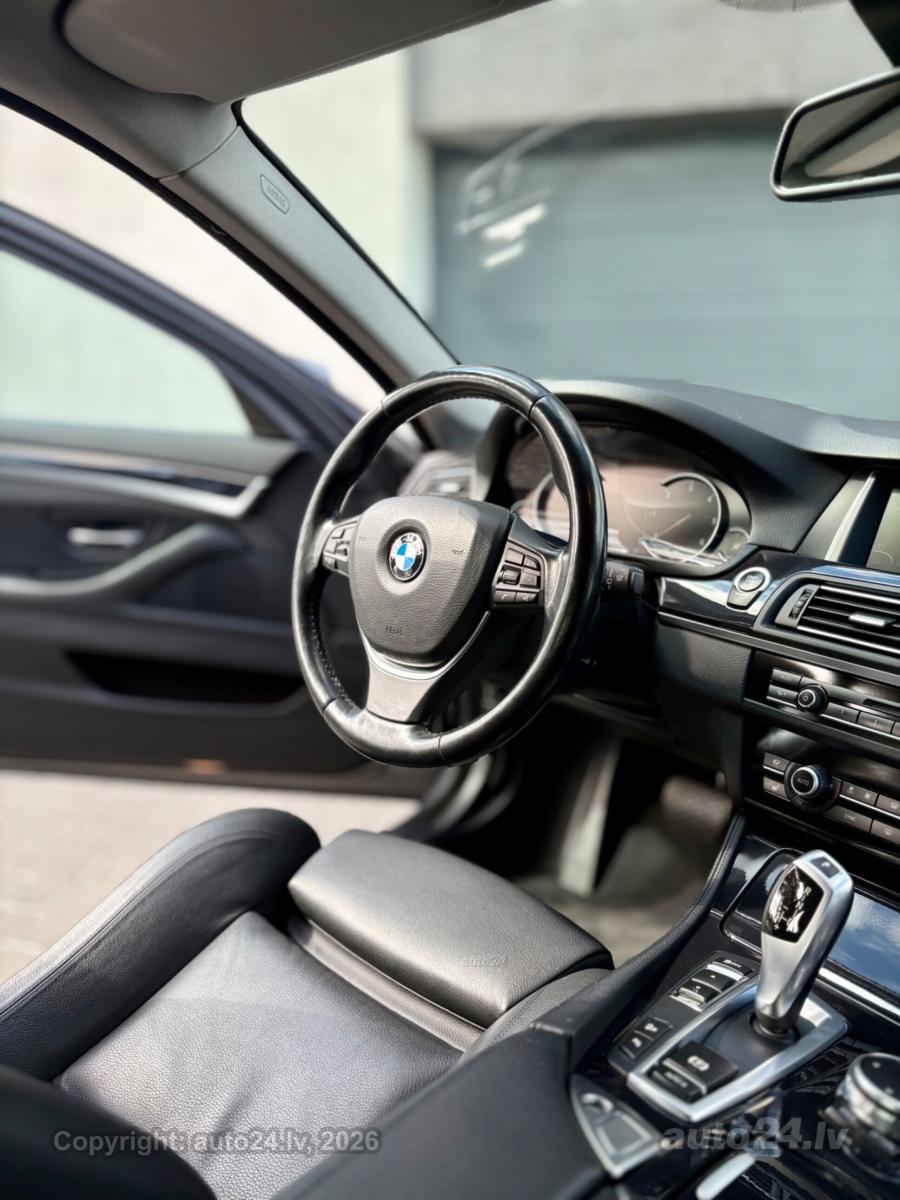 Grey BMW 5 Series 2017 in Tallinn, with an engine capacity of 2.00 L and mileage of 175 thousand km for 19700 €, photo 7 on AUTOMOTO.COM.LV