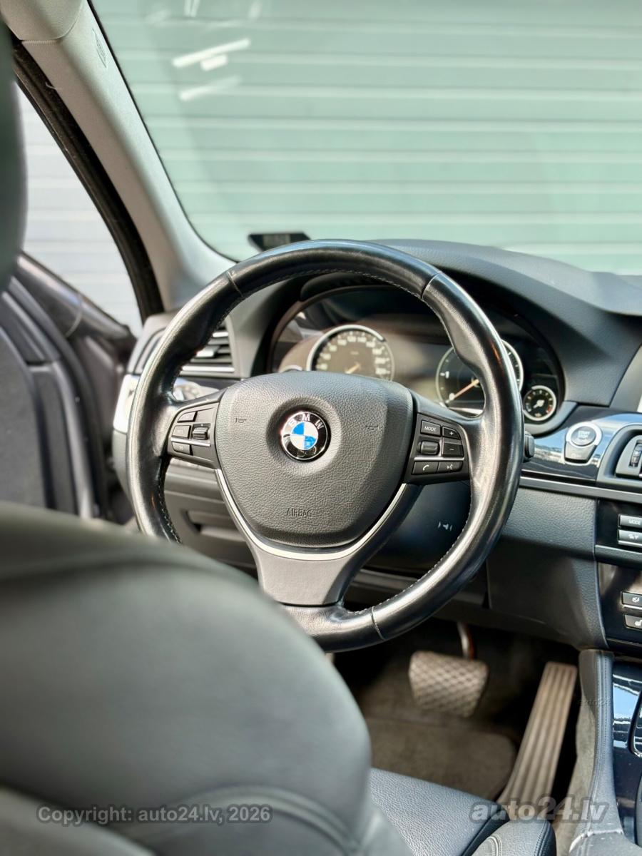 Grey BMW 5 Series 2017 in Tallinn, with an engine capacity of 2.00 L and mileage of 175 thousand km for 19700 €, photo 8 on AUTOMOTO.COM.LV