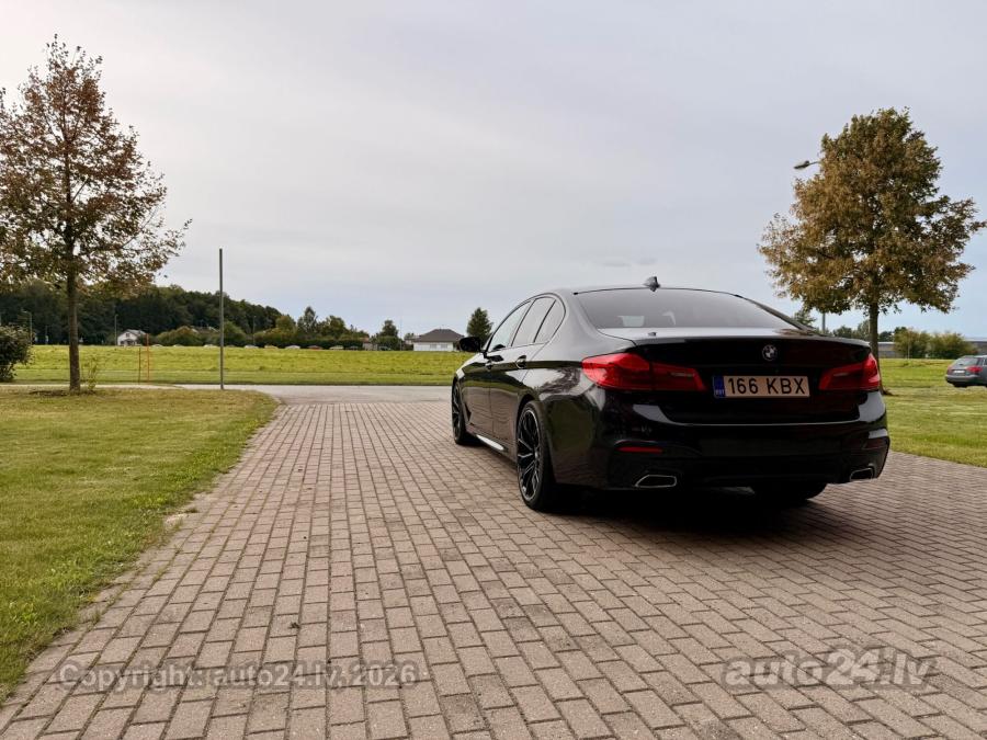Pelēks BMW 5 Series 2017 Tartu, ar dzinēja tilpumu 3.00 L un nobraukumu 181 tūkst. km par 25500 €, foto 9 vietnē AUTOMOTO.COM.LV