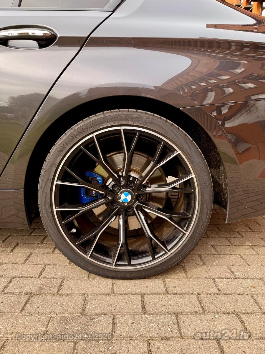 Pelēks BMW 5 Series 2017 Tartu, ar dzinēja tilpumu 3.00 L un nobraukumu 181 tūkst. km par 25500 €, foto 10 vietnē AUTOMOTO.COM.LV