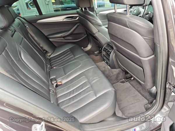 Pelēks BMW 5 Series 2018 Tallina, ar dzinēja tilpumu 3.00 L un nobraukumu 209 tūkst. km par 26890 €, foto 11 vietnē AUTOMOTO.COM.LV
