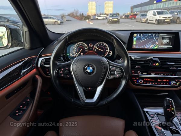 Pelēks BMW 5 Series 2018 Tallina, ar dzinēja tilpumu 2.00 L un nobraukumu 128 tūkst. km par 26000 €, foto 9 vietnē AUTOMOTO.COM.LV