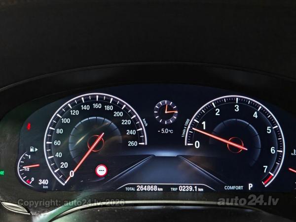 Серый БМВ 5 Серия 2018 в Пярну, объемом двигателя 3.00 л и пробегом 265 тыс. км за 21990 €, фото 11 на AUTOMOTO.COM.LV