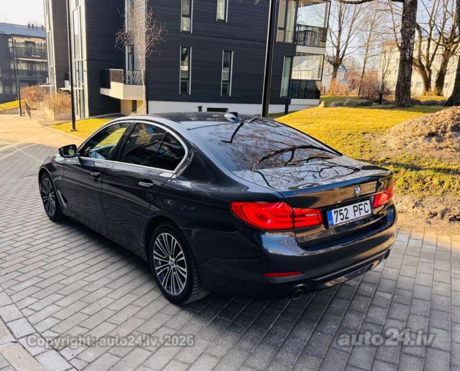 Pelēks BMW 5 Series 2018 Tallina, ar dzinēja tilpumu 2.00 L un nobraukumu 192 tūkst. km par 23990 €, foto 3 vietnē AUTOMOTO.COM.LV