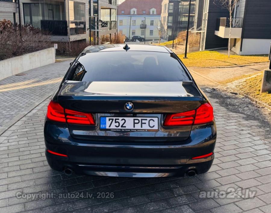 Pelēks BMW 5 Series 2018 Tallina, ar dzinēja tilpumu 2.00 L un nobraukumu 192 tūkst. km par 23990 €, foto 7 vietnē AUTOMOTO.COM.LV