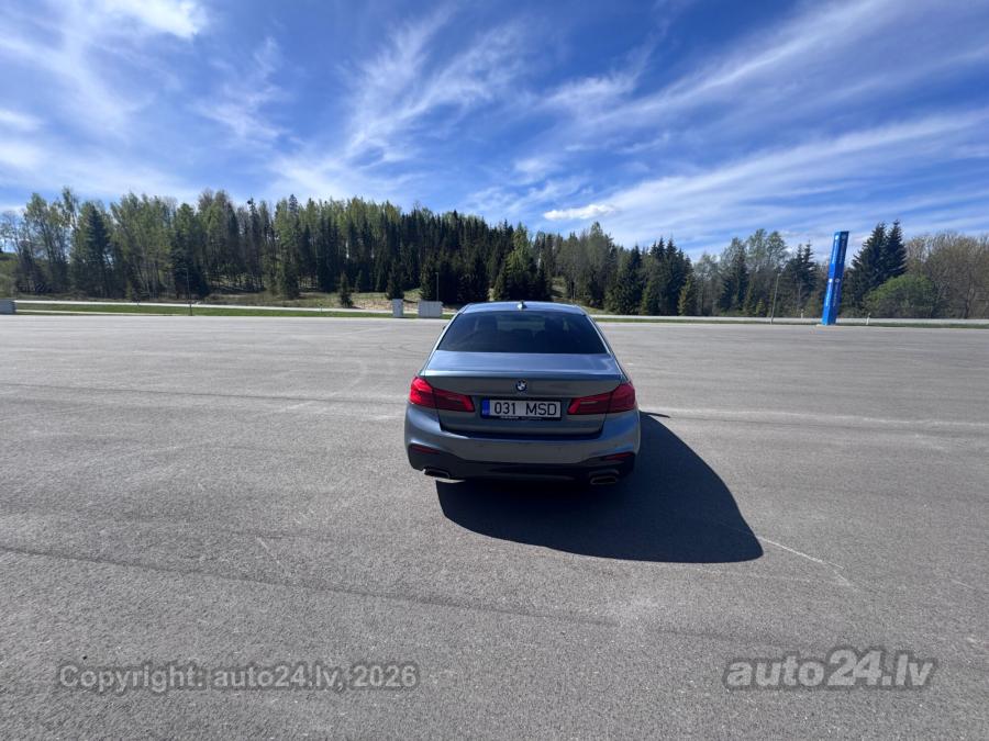 Grey BMW 5 Series 2018 in Tallinn, with an engine capacity of 2.00 L and mileage of 105 thousand km for 31000 €, photo 6 on AUTOMOTO.COM.LV