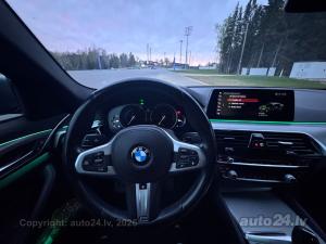Grey BMW 5 Series 2018 in Tallinn, with an engine capacity of 2.00 L and mileage of 105 thousand km for 31000 €, photo 11 on AUTOMOTO.COM.LV