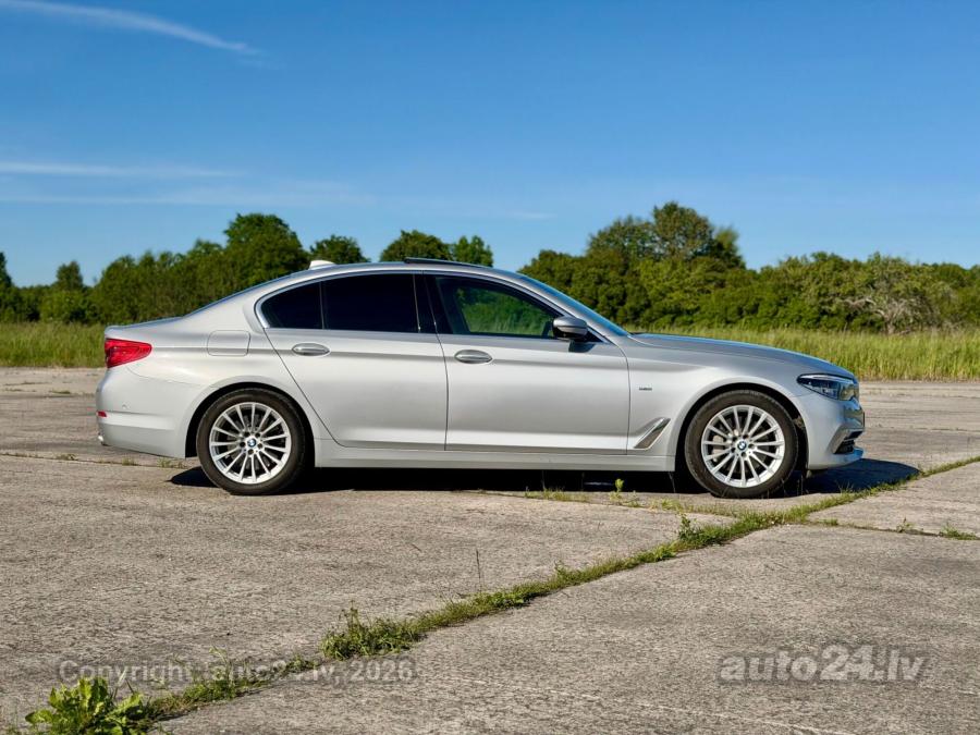 Pelēks BMW 5 Series 2018 Tallina, ar dzinēja tilpumu 3.00 L un nobraukumu 193 tūkst. km par 25990 €, foto 6 vietnē AUTOMOTO.COM.LV