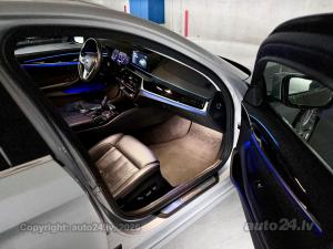 Pelēks BMW 5 Series 2018 Tallina, ar dzinēja tilpumu 3.00 L un nobraukumu 193 tūkst. km par 25990 €, foto 21 vietnē AUTOMOTO.COM.LV