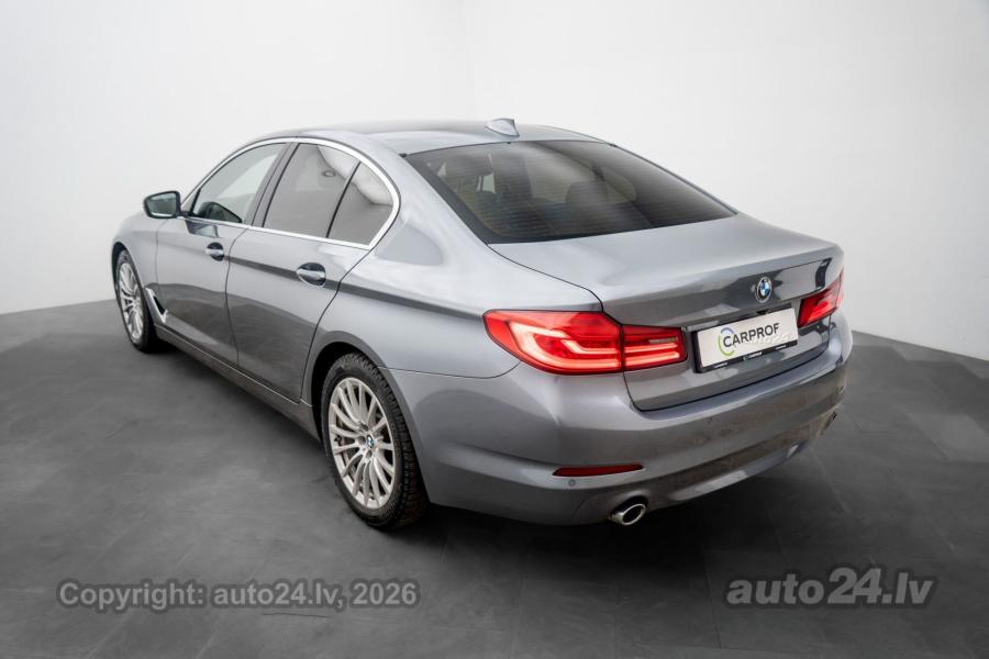 Grey BMW 5 Series 2018 in Tallinn, with an engine capacity of 2.00 L and mileage of 191 thousand km for 20999 €, photo 7 on AUTOMOTO.COM.LV