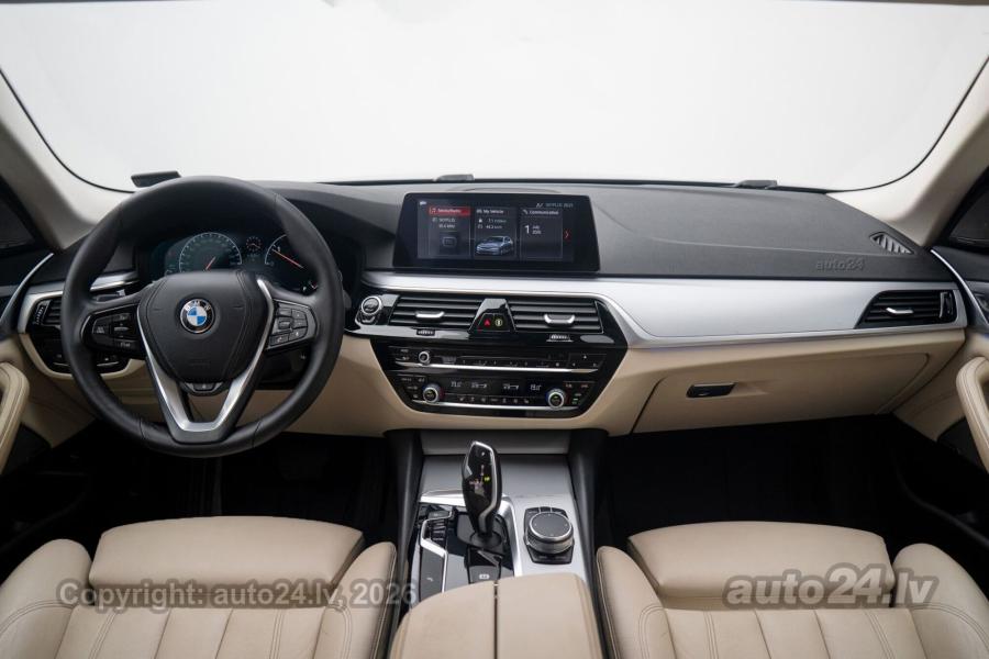 Grey BMW 5 Series 2018 in Tallinn, with an engine capacity of 2.00 L and mileage of 191 thousand km for 20999 €, photo 14 on AUTOMOTO.COM.LV