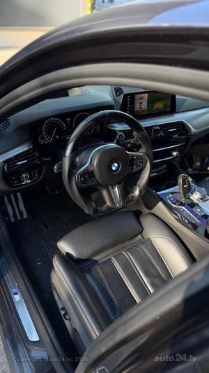 Pelēks BMW 5 Series 2018 Tallina, ar dzinēja tilpumu 3.00 L un nobraukumu 143 tūkst. km par 34999 €, foto 4 vietnē AUTOMOTO.COM.LV
