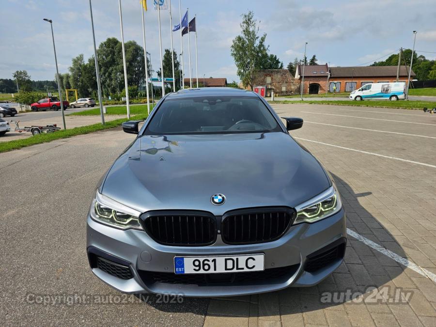 Grey BMW 5 Series 2018 in Tartu, with an engine capacity of 3.00 L and mileage of 270 thousand km for 24500 €, photo 9 on AUTOMOTO.COM.LV