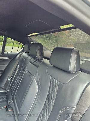 Grey BMW 5 Series 2018 in Tartu, with an engine capacity of 3.00 L and mileage of 270 thousand km for 24500 €, photo 14 on AUTOMOTO.COM.LV