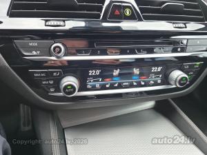 Pelēks BMW 5 Series 2018 Tartu, ar dzinēja tilpumu 3.00 L un nobraukumu 242 tūkst. km par 33000 €, foto 19 vietnē AUTOMOTO.COM.LV