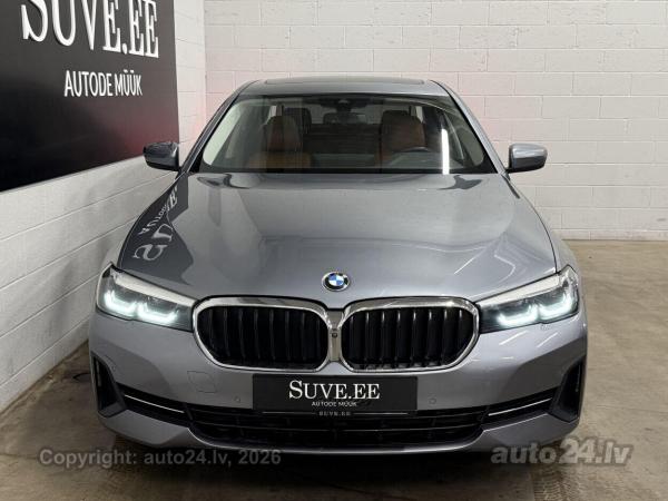 Grey BMW 5 Series 2020 in Tallinn, with an engine capacity of 2.00 L and mileage of 189 thousand km for 22995 €, photo 2 on AUTOMOTO.COM.LV
