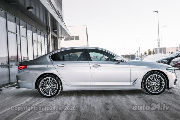 Grey BMW 5 Series 2020 in Tallinn, with an engine capacity of 2.00 L and mileage of 77 thousand km for 33000 €, photo 4 on AUTOMOTO.COM.LV