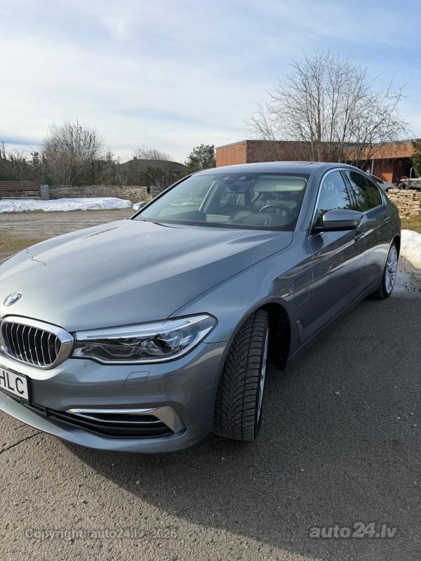 Grey BMW 5 Series 2020 in Tallinn, with an engine capacity of 2.00 L and mileage of 92 thousand km for 31900 €, photo 3 on AUTOMOTO.COM.LV