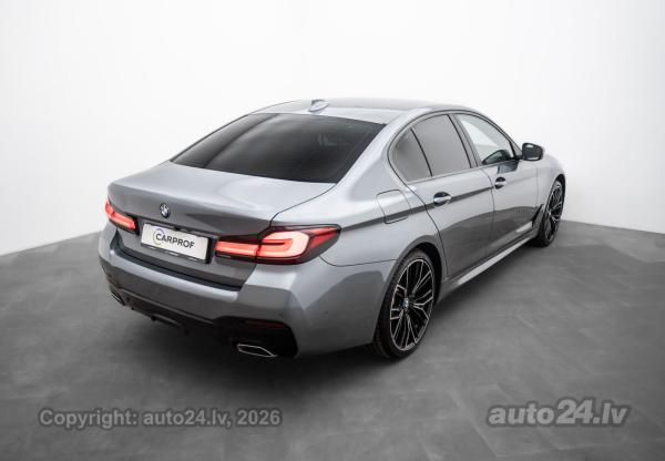 Pelēks BMW 5 Series 2020 Tallina, ar dzinēja tilpumu 2.00 L un nobraukumu 130 tūkst. km par 35999 €, foto 4 vietnē AUTOMOTO.COM.LV