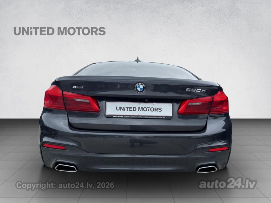 Pelēks BMW 5 Series 2020 Jehvi, ar dzinēja tilpumu 2.00 L un nobraukumu 246 tūkst. km par 21900 €, foto 6 vietnē AUTOMOTO.COM.LV