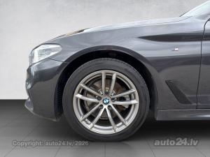 Pelēks BMW 5 Series 2020 Jehvi, ar dzinēja tilpumu 2.00 L un nobraukumu 246 tūkst. km par 21900 €, foto 16 vietnē AUTOMOTO.COM.LV