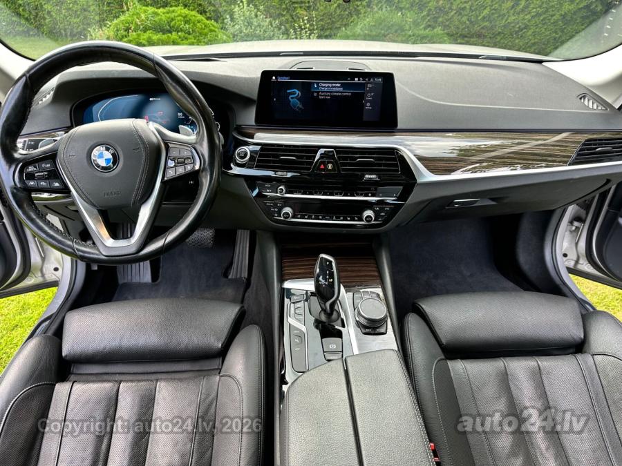 Pelēks BMW 5 Series 2020 Tallina, ar dzinēja tilpumu 2.00 L un nobraukumu 160 tūkst. km par 21900 €, foto 8 vietnē AUTOMOTO.COM.LV