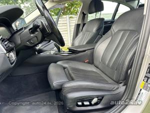 Pelēks BMW 5 Series 2020 Tallina, ar dzinēja tilpumu 2.00 L un nobraukumu 160 tūkst. km par 21300 €, foto 11 vietnē AUTOMOTO.COM.LV