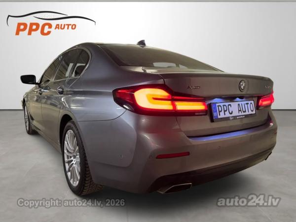 Grey BMW 5 Series 2021 in Tallinn, with an engine capacity of 2.00 L and mileage of 95 thousand km for 31900 €, photo 5 on AUTOMOTO.COM.LV